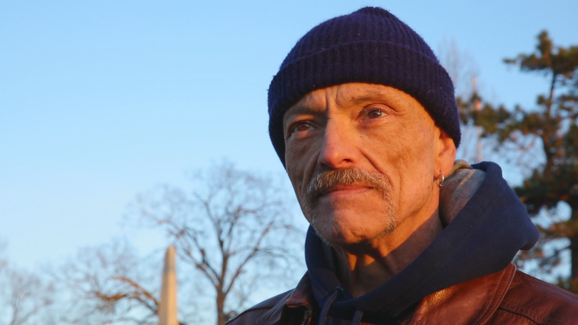 Interview with Director Andrew Galloway (WALLY) – Matthew Toffolo's Summary